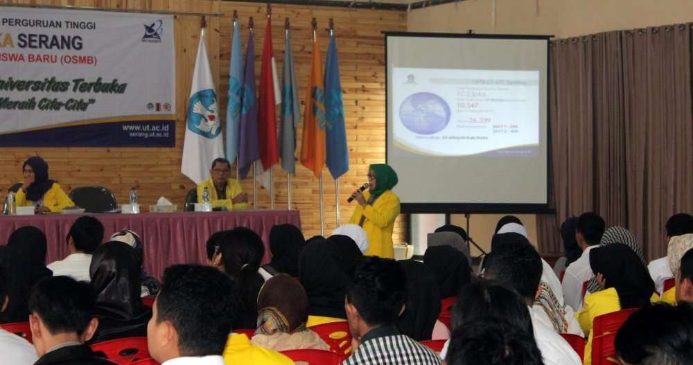 UT Serang Mengukuhkan 405 Mahasiswa Baru pada OSMB – Universitas Terbuka