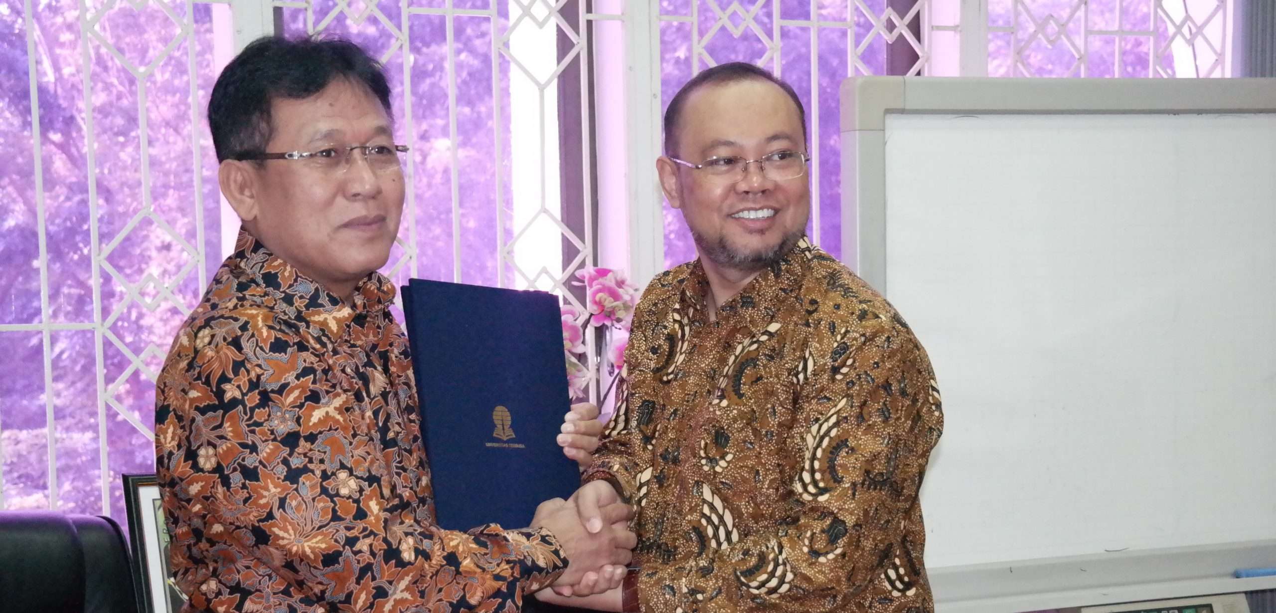 Universitas Terbuka (UT) dan International Open University (IOU Jalin Kerjasama untuk ...