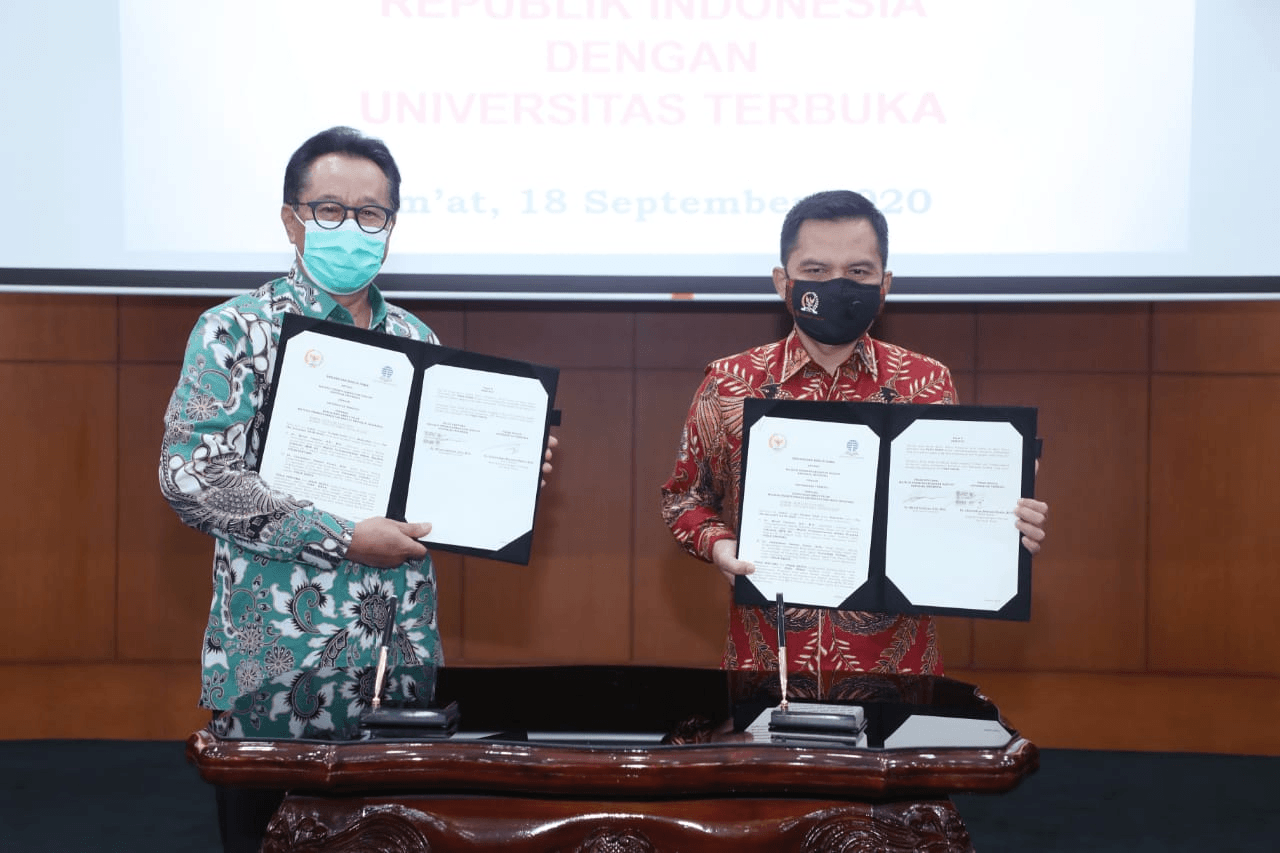 UT and MPR-RI Signed Cooperation Agreement for 4-Pilar Socialization ...