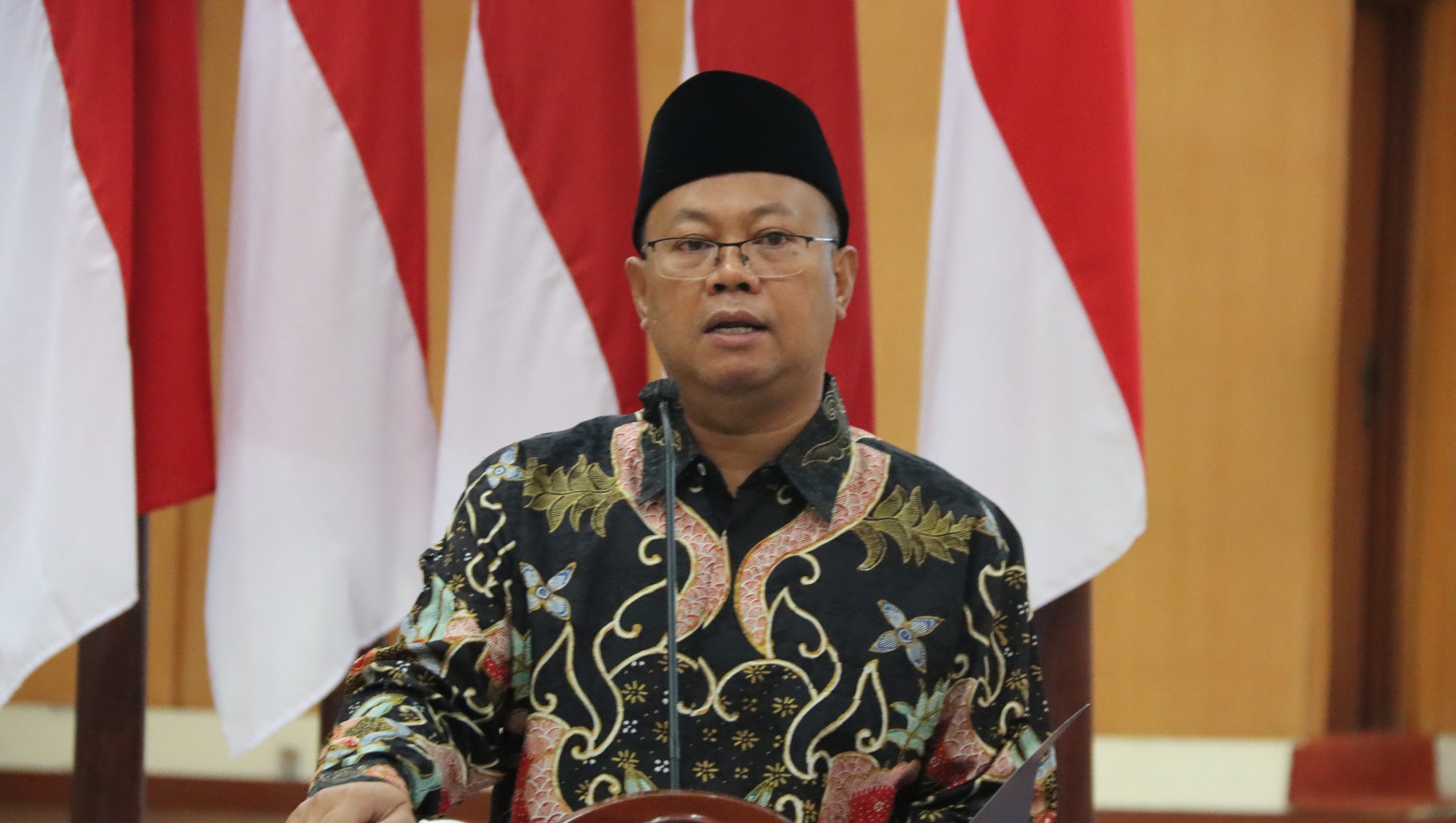 Sangat Inspiratif, Profesor dan Doktor Kuliah S1 UT dan Menjadi ...