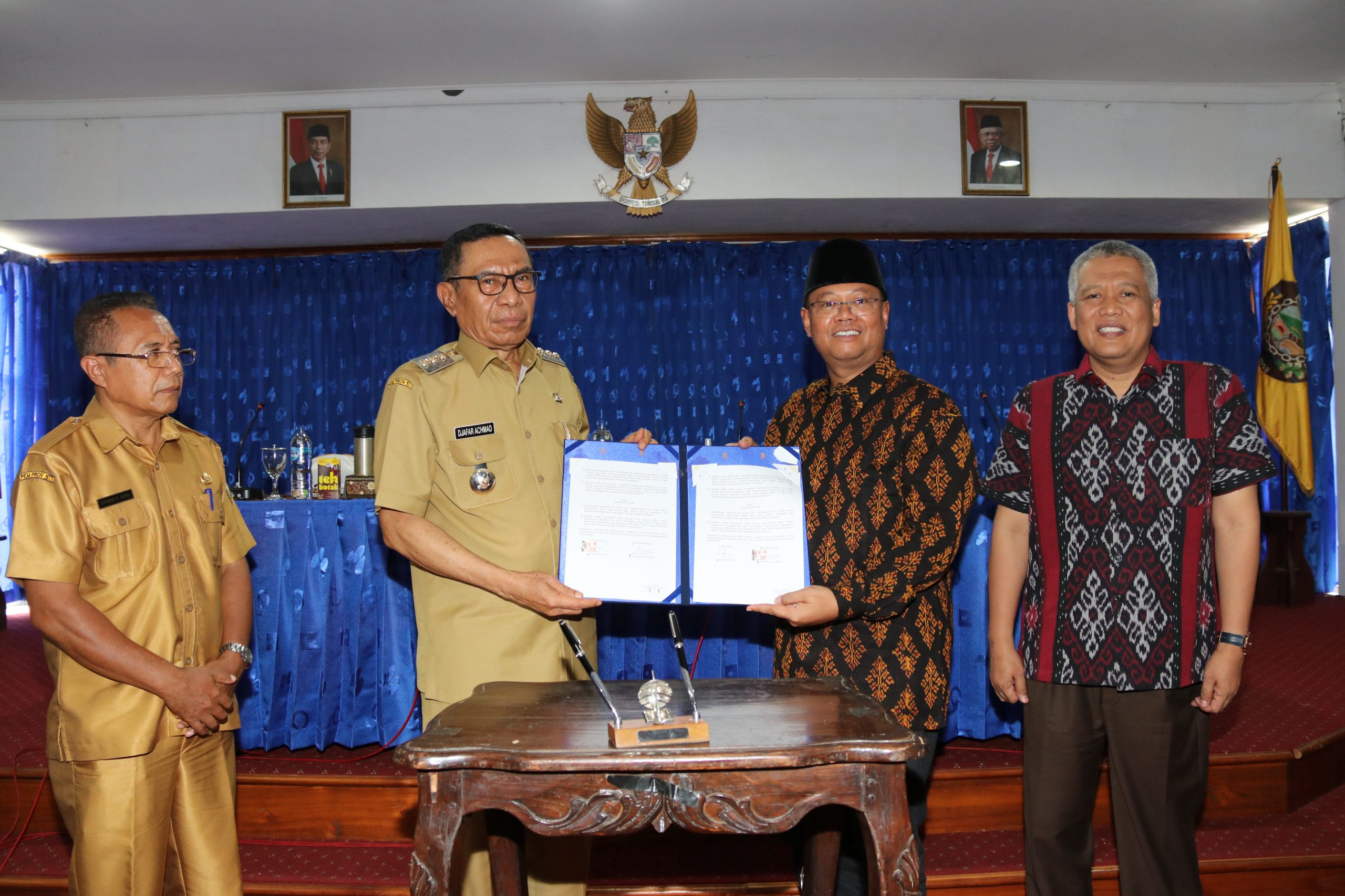 Exploring the Opportunities and Challenges of AI – Universitas Terbuka