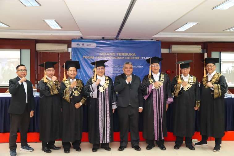 Breaking New Ground! Universitas Terbuka’s First Doctor of Management ...