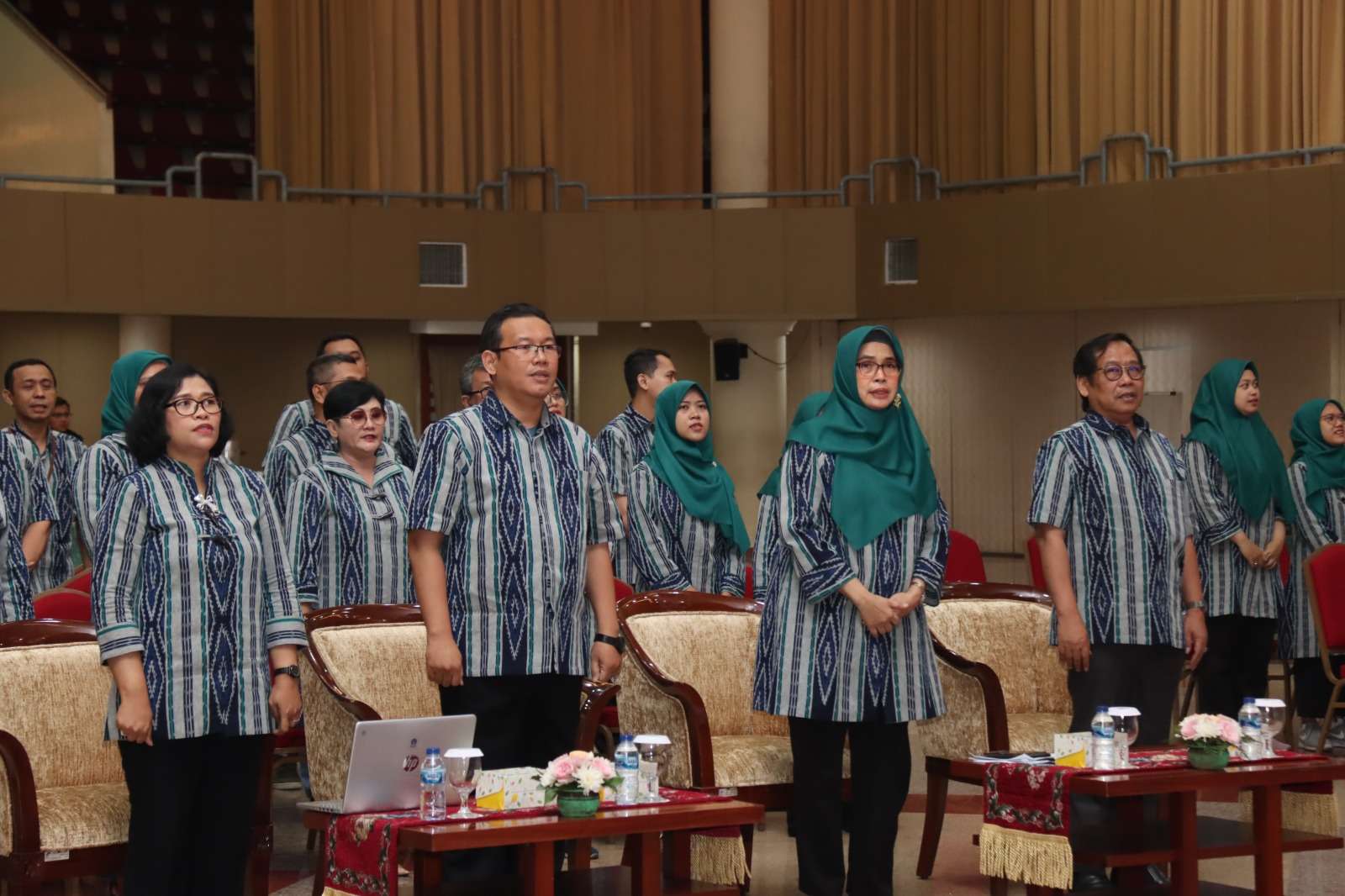 Transformasi Digital dan Kesejahteraan Guru: Isu Seminar ICTL dan Temu ...