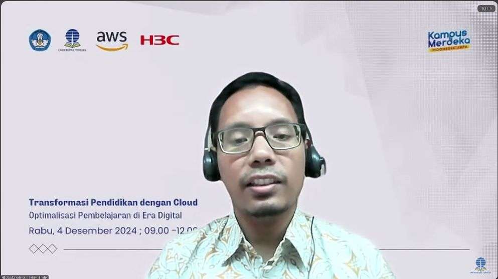 Bagaimana UT dan Raksasa Teknologi Dunia Transformasikan Pendidikan di Era Digital? Ini ...