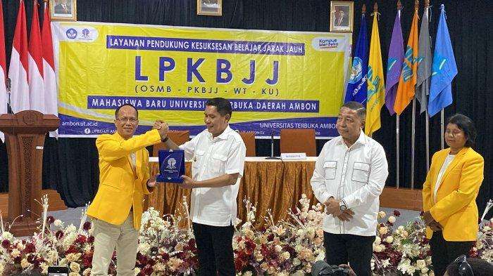 Wali Kota Ambon Beberkan Peran Krusial UT dalam Pendidikan ...