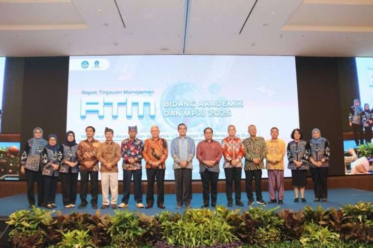UT Siap Melaju Global: RTM 2025 Bahas Strategi Penguatan Akademik dan Digitalisasi PTJJ ...