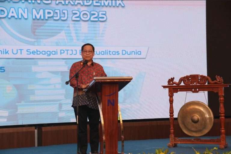 UT Siap Melaju Global: RTM 2025 Bahas Strategi Penguatan Akademik dan Digitalisasi PTJJ ...