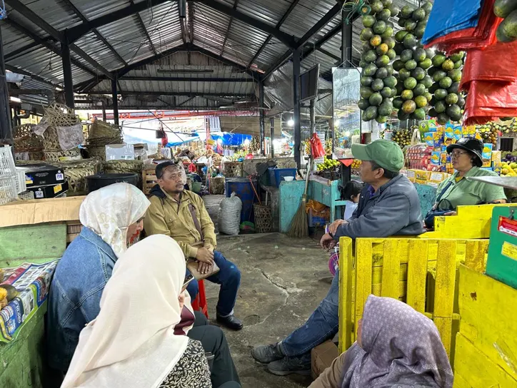 UT, USM, and USU Collaborated in Need Assessment Community Service in Berastagi, North Sumatera ...
