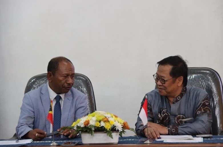Masyarakat Timor Leste Kini Bisa Kuliah di UT, Kerja Sama Strategis Resmi Dimulai! – Universitas ...