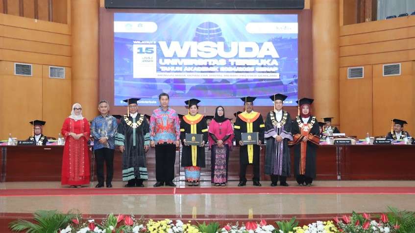 Best Graduate and Inspirative Graduate of UT Prove Self-Learning’s Role ...