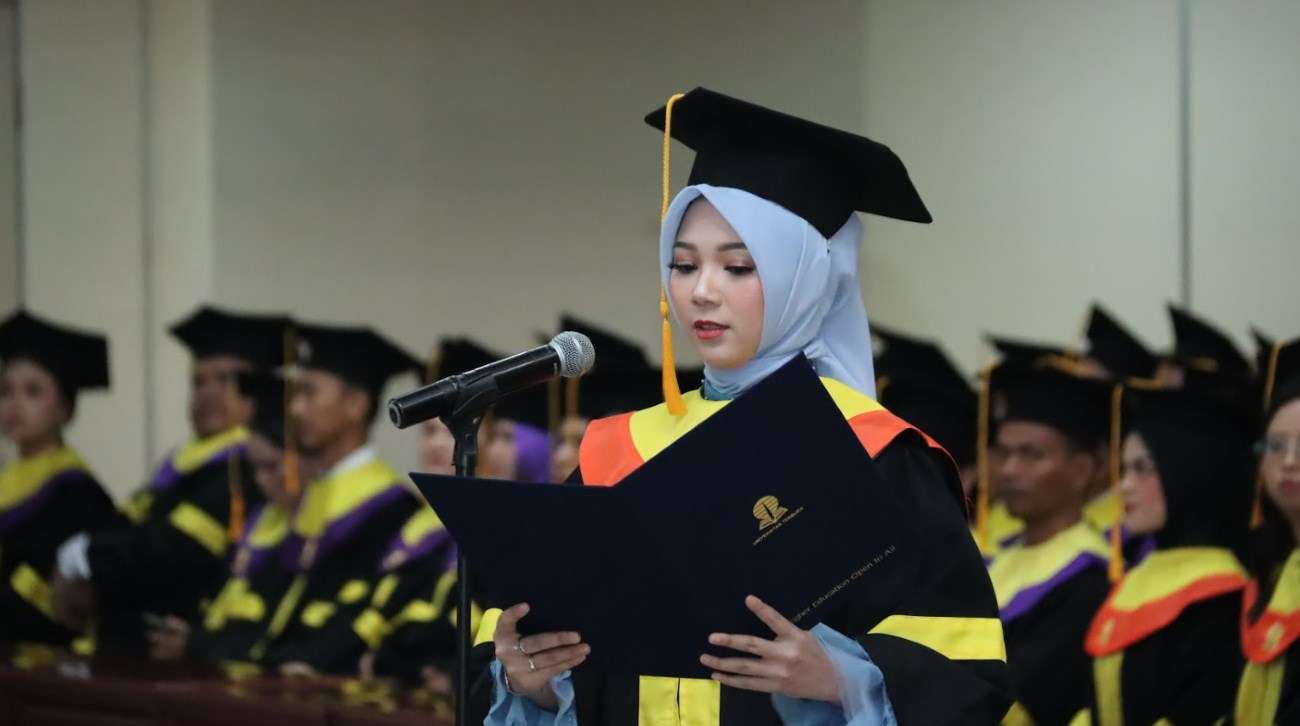 Dari Kampus Digital, Ribuan Lulusan UT Siap Berdampak Di Tengah ...