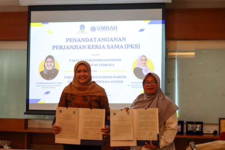 FEB UT dan FEBM UMRAH Teken PKS: Sinergi untuk Perkuat Tri Dharma dan Pendidikan Tinggi ...