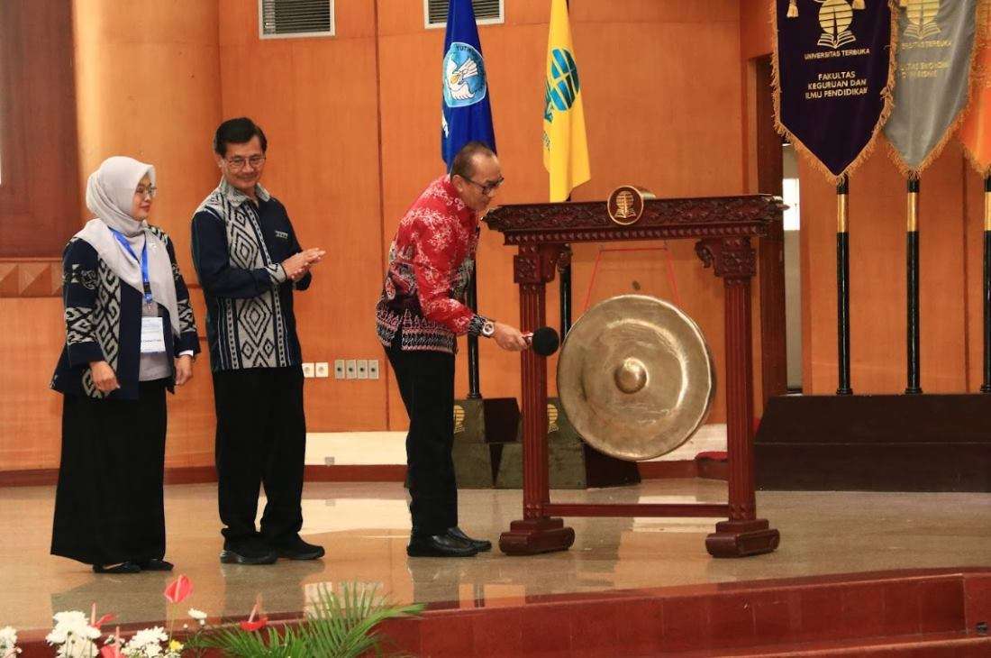 Menembus Batas Ilmu, UT Jawab Tantangan Global di The 2nd International ...