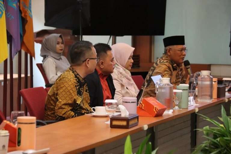Siapa Nahkoda FEB UT Lima Tahun Ke Depan? Tiga Kandidat, Tiga Gagasan ...